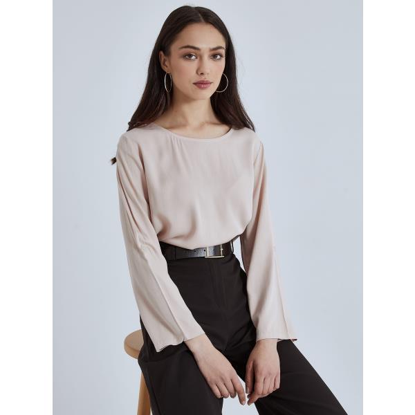 Μακρυμάνικη μονόχρωμη μπλούζα σε μπεζ ανοιχτό | Celestino