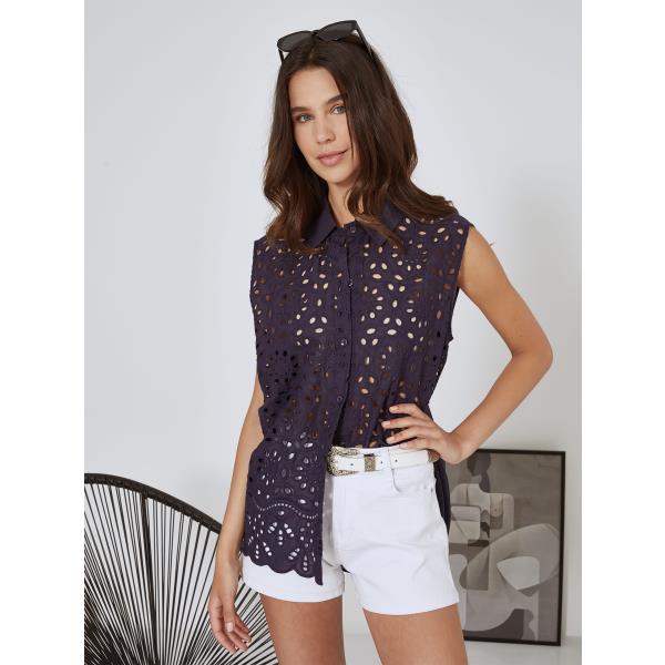 Πουκάμισο ασύμμετρο κεντητό διάτρητο σε σκούρο μπλε | Celestino