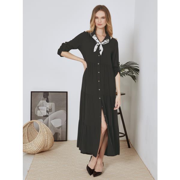 Φόρεμα σεμιζιέ μάξι μονόχρωμο σε μαύρο, 9,85€ | Celestino