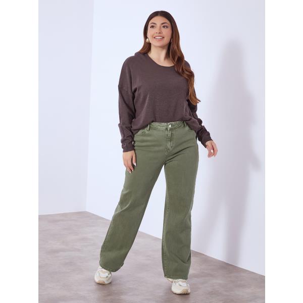 Τζιν με βαμβάκι σε ίσια γραμμή curvy σε χακί | Celestino