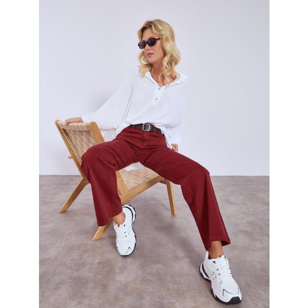 Τζιν wide leg με ζώνη δερματίνης σε μπορντό, 15,99€ | Celestino